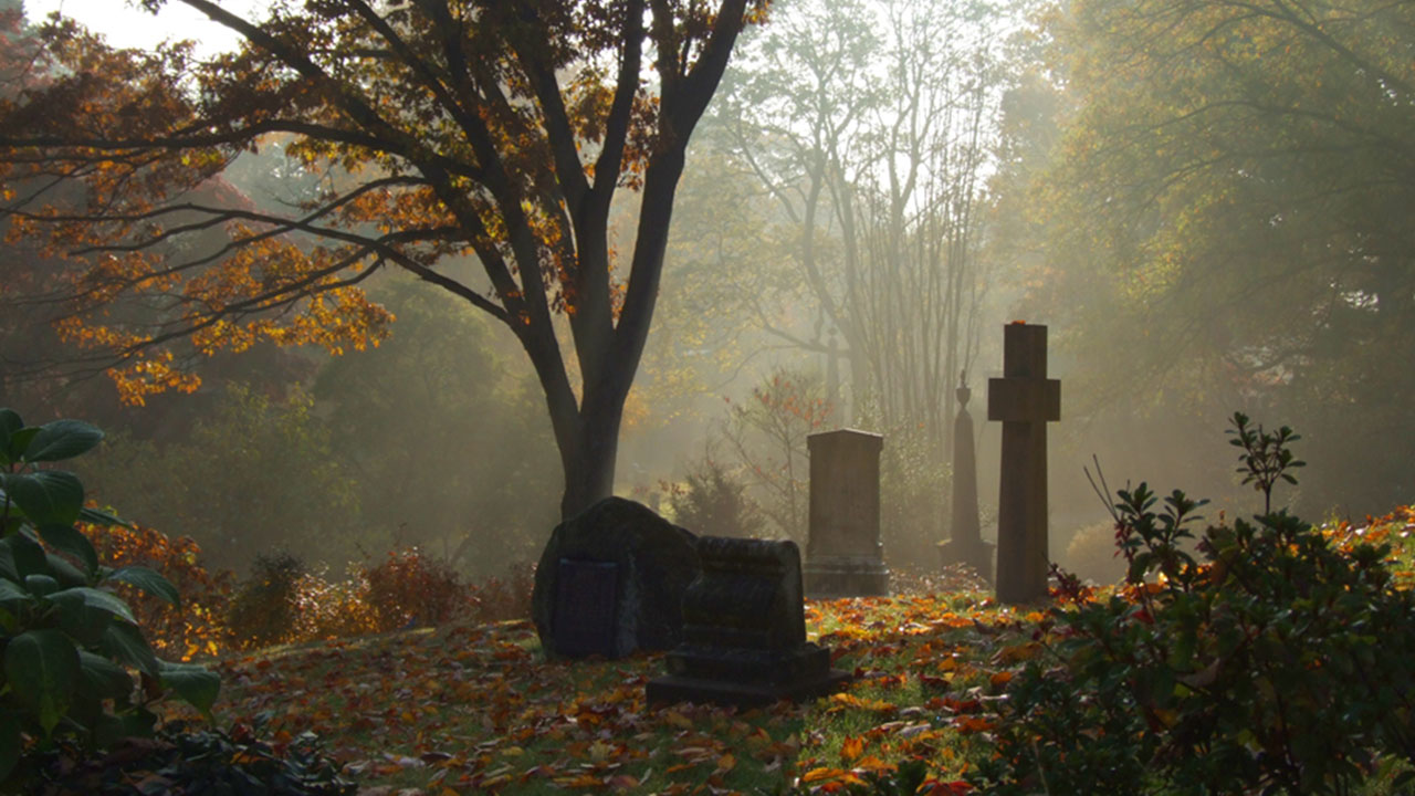 A Halloween Ghost Story - Playwright Robert Bowie, Jr. - Author of The ...